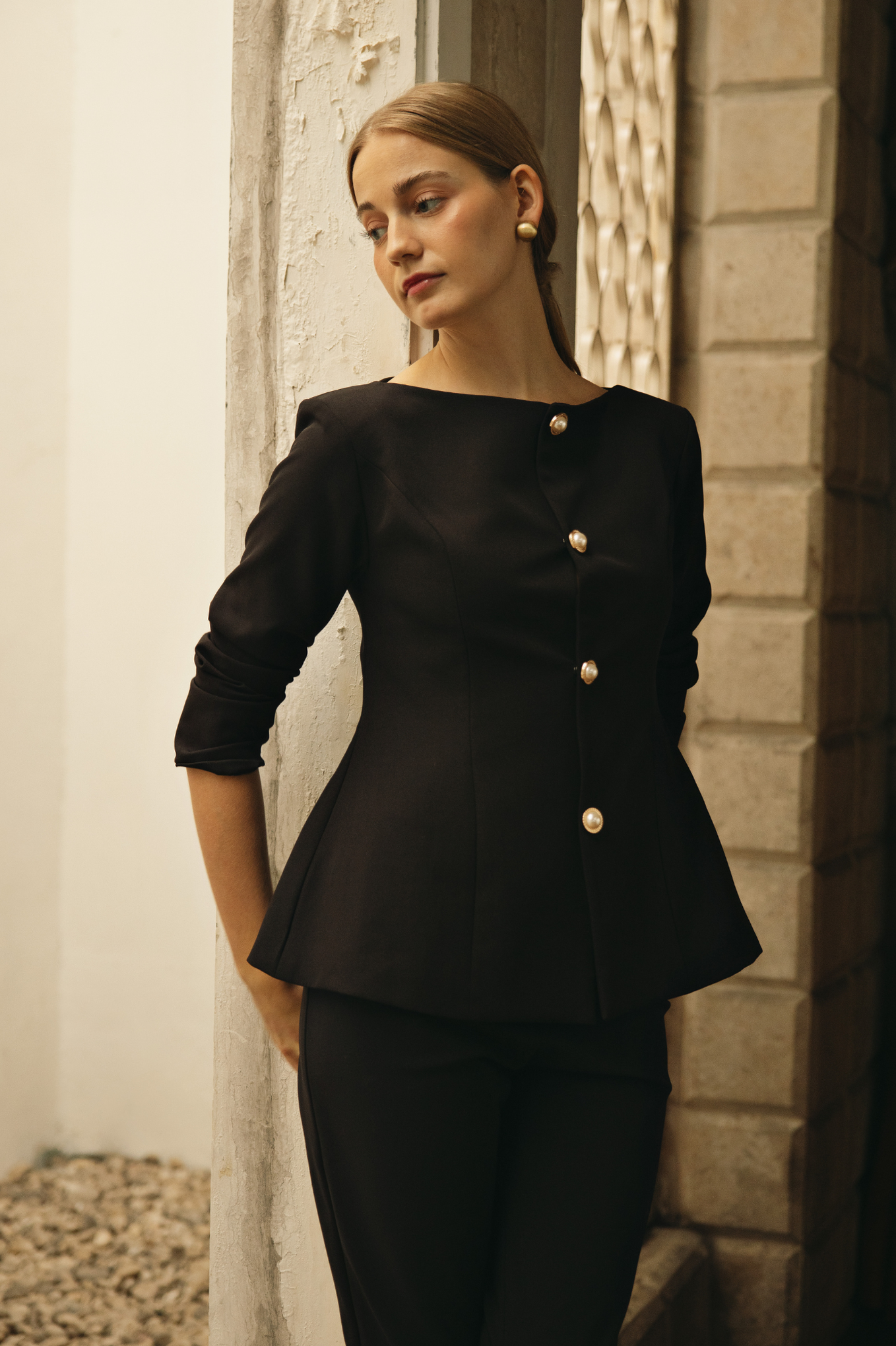 Constance Top in Black– Vania Romoff Online
