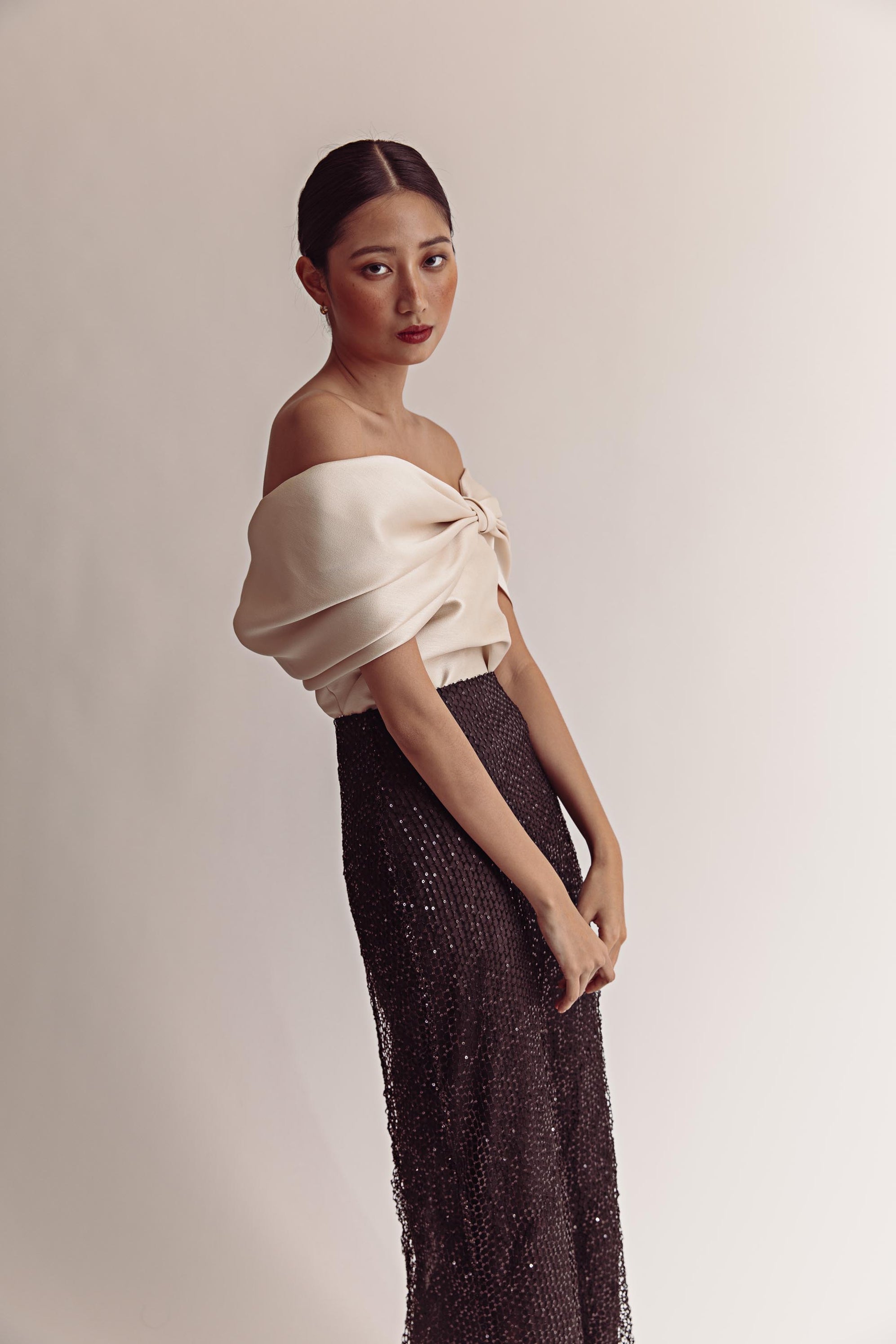 Nili Top in Light Gold– Vania Romoff Online